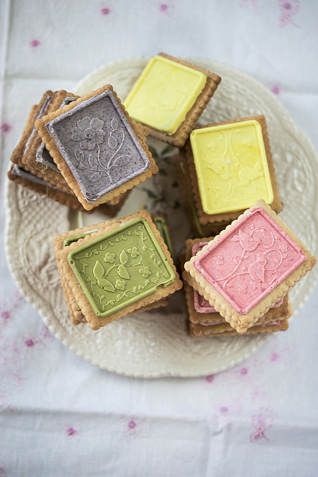 butter cookies with white chocolate - A Bit Wholesomely